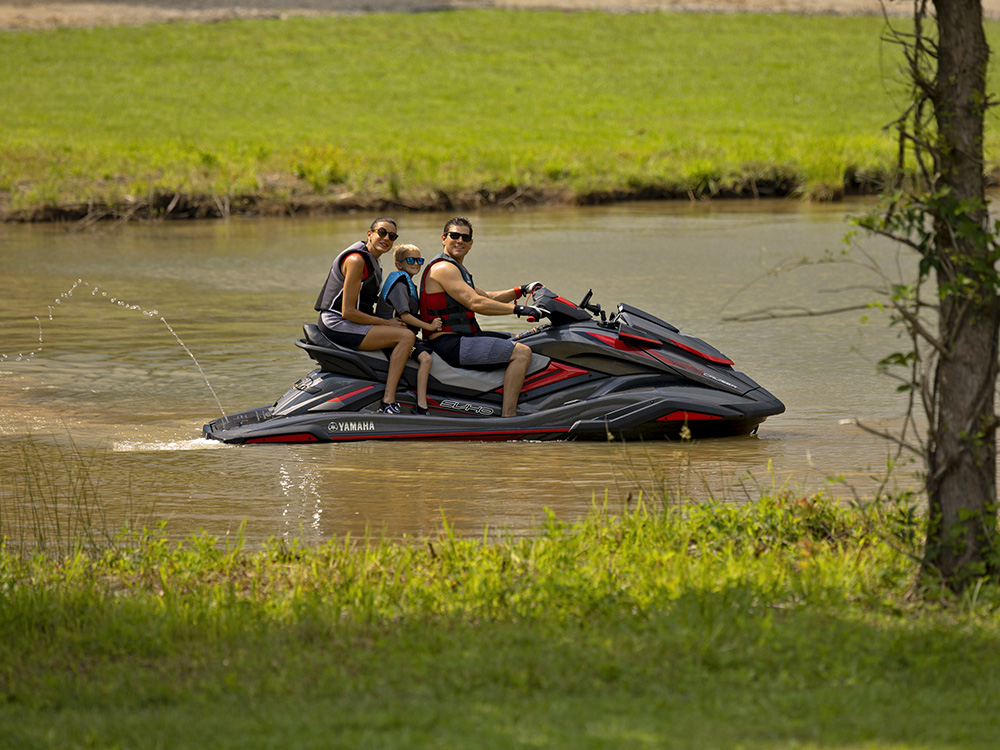 2019 Yamaha FX Cruiser SVHO - JetDrift