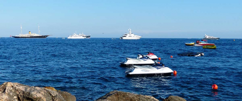 7 Best Jet Ski Anchor Systems Compared [Video] - jetdrift.com ...