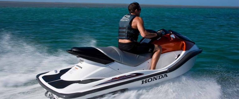 The Best Supercharged Jet Skis vs. Sea-Doos vs. WaveRunners [Chart ...